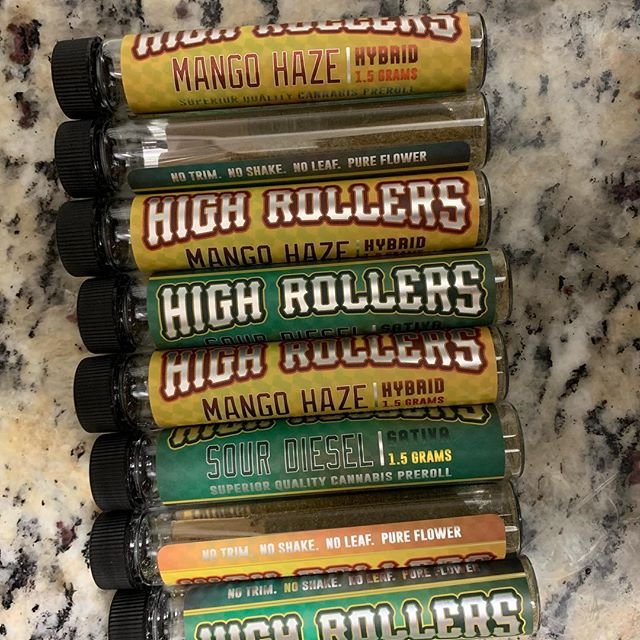 High Rollers (Prerolls) – Bud box puff